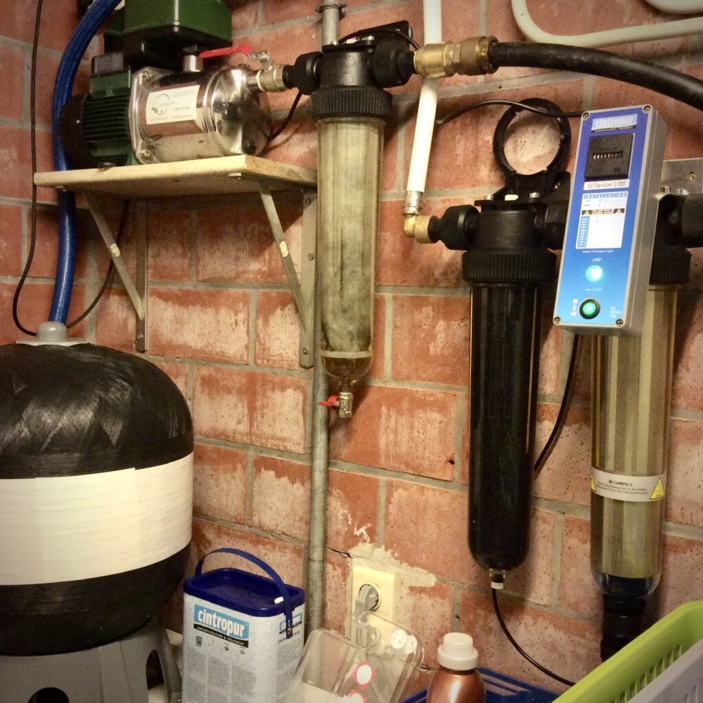 Hoe regenwater drinkbaar maken? Waterdoctor legt uit hoe dat kan